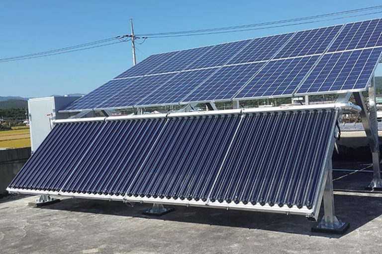 Tips Pasang 1 Pemanas Air Solar untuk 2 Kamar Mandi - Intisolar Surabaya